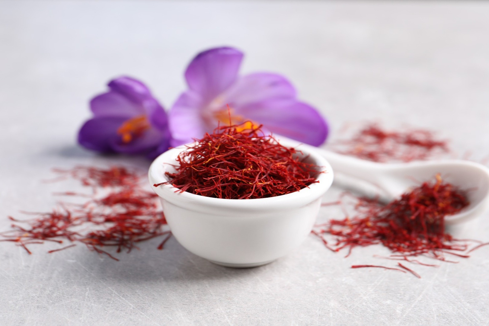 Saffron in Custom Supplement Production | Makers Nutrition